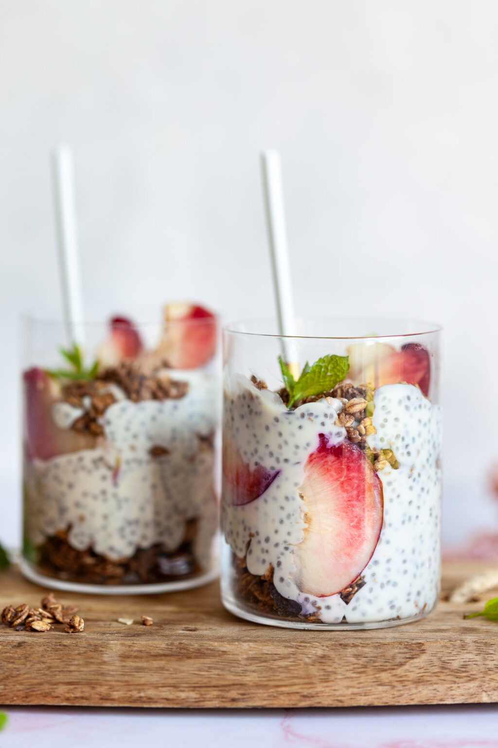 Vegan Peach Pie Chia Pudding - Vibrant plate