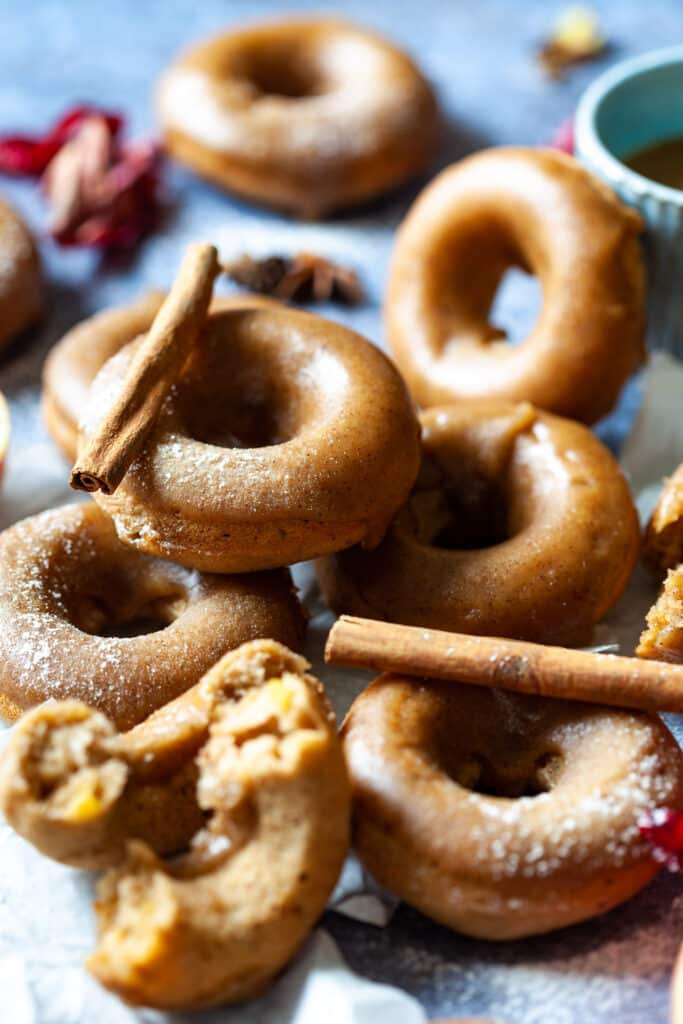 Baked Apple Cinnamon Donuts - Vibrant plate
